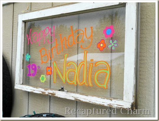 Recaptured Charm: Easy Peasy Birthday Sign